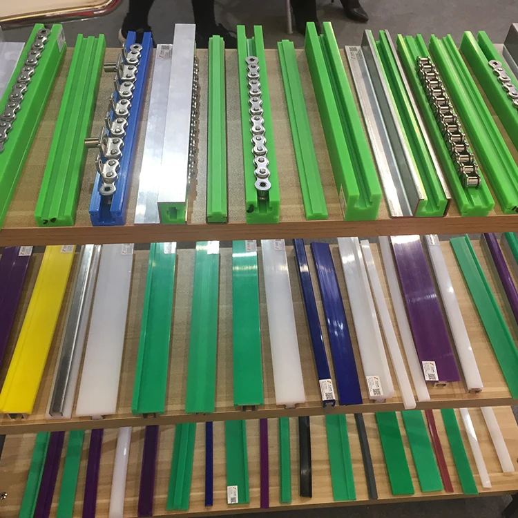 Custom UHMW/PE Plastic Profile Wear Strips for Conveyors