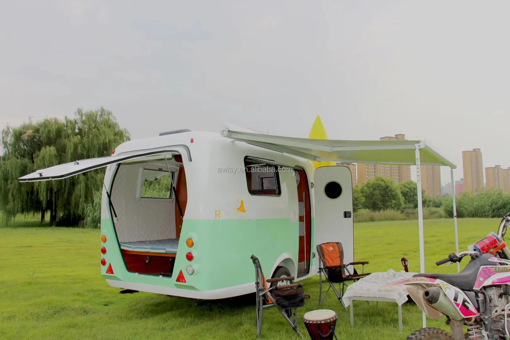 Mobile Caravans and Motorhomes - RV House Caravan Travel Trailer