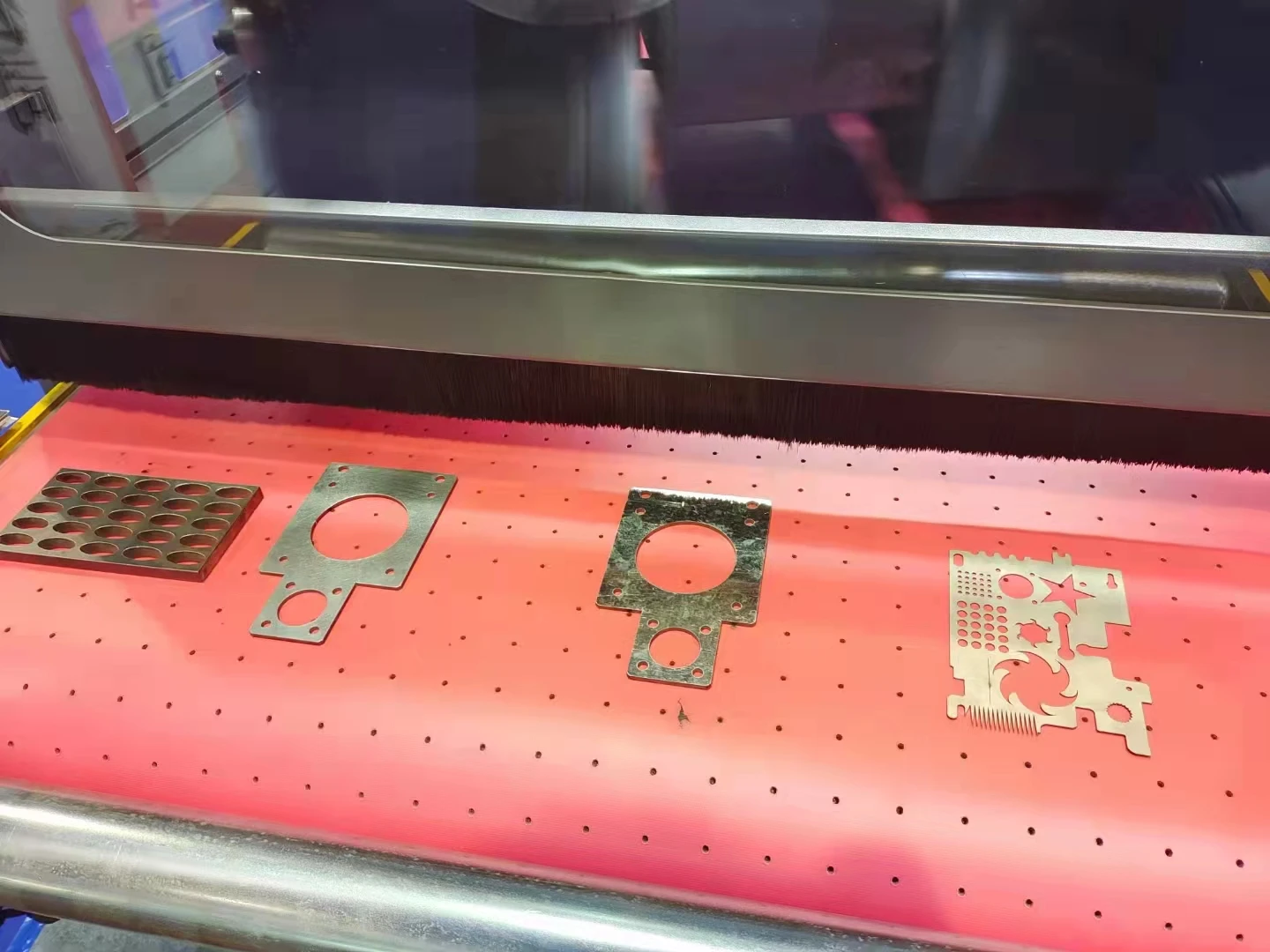 Ejon YZ1000S Burr Cleaning Machine - High Efficiency Deburring