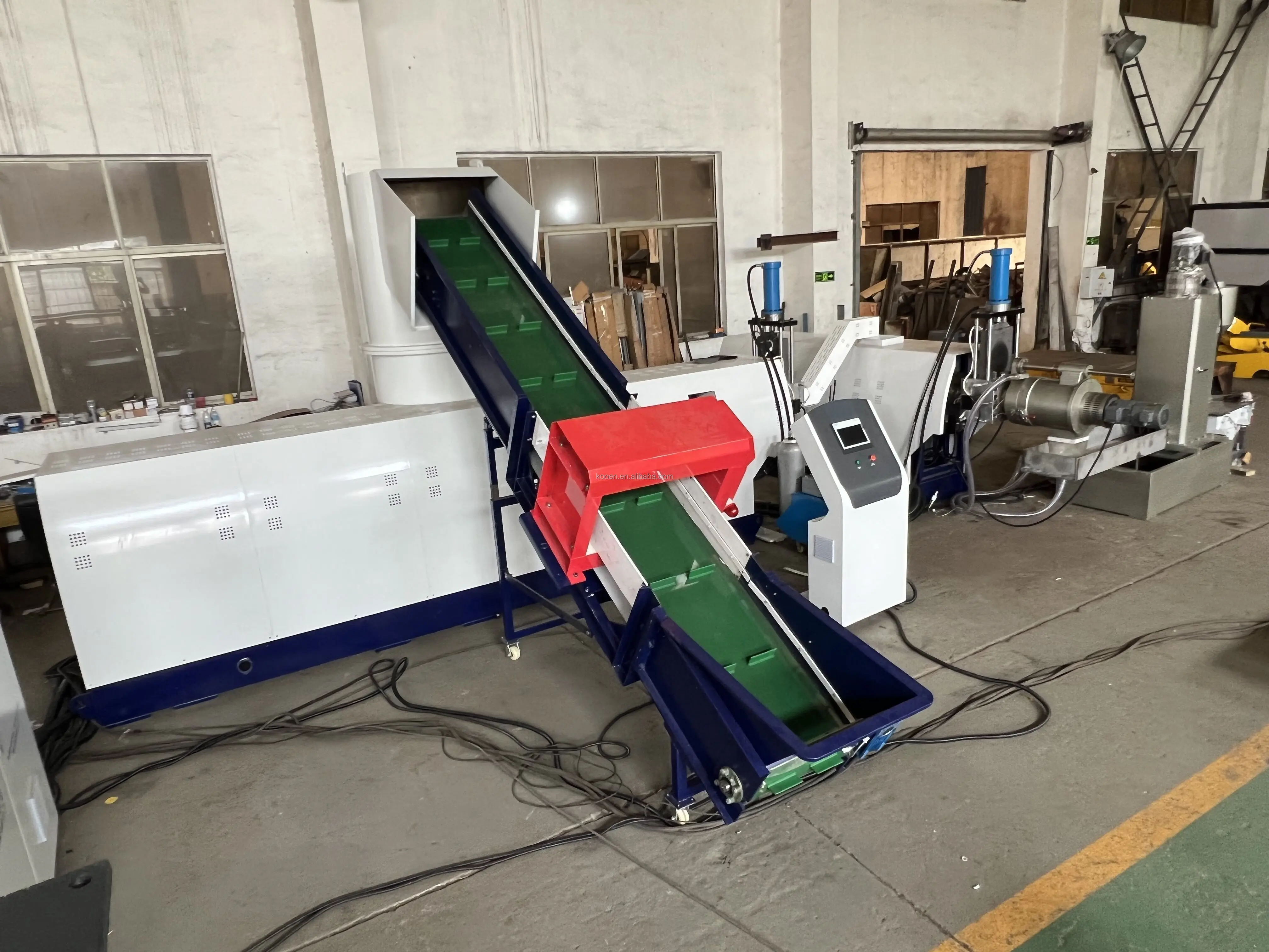 Single-Phase Rubber Granulator with Water Cooling| Alibaba.com