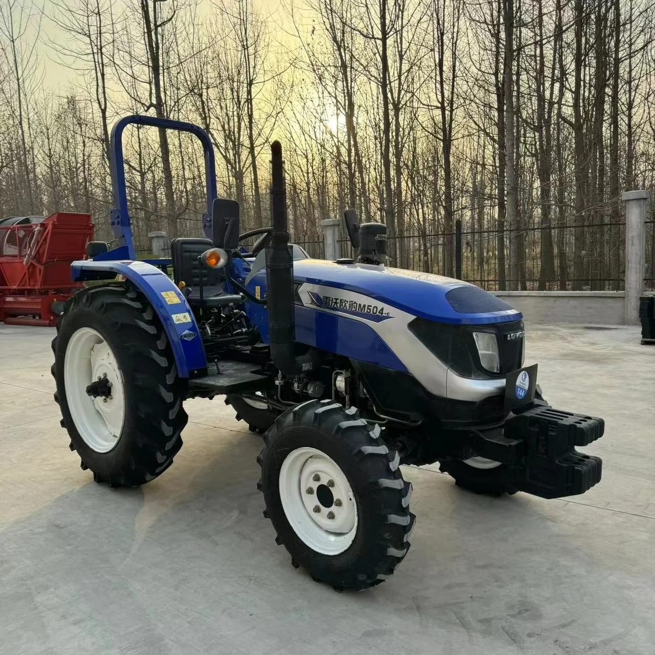 Foton Lovol 504 Tractor - 50HP Mini Farm Tractors for Agriculture
