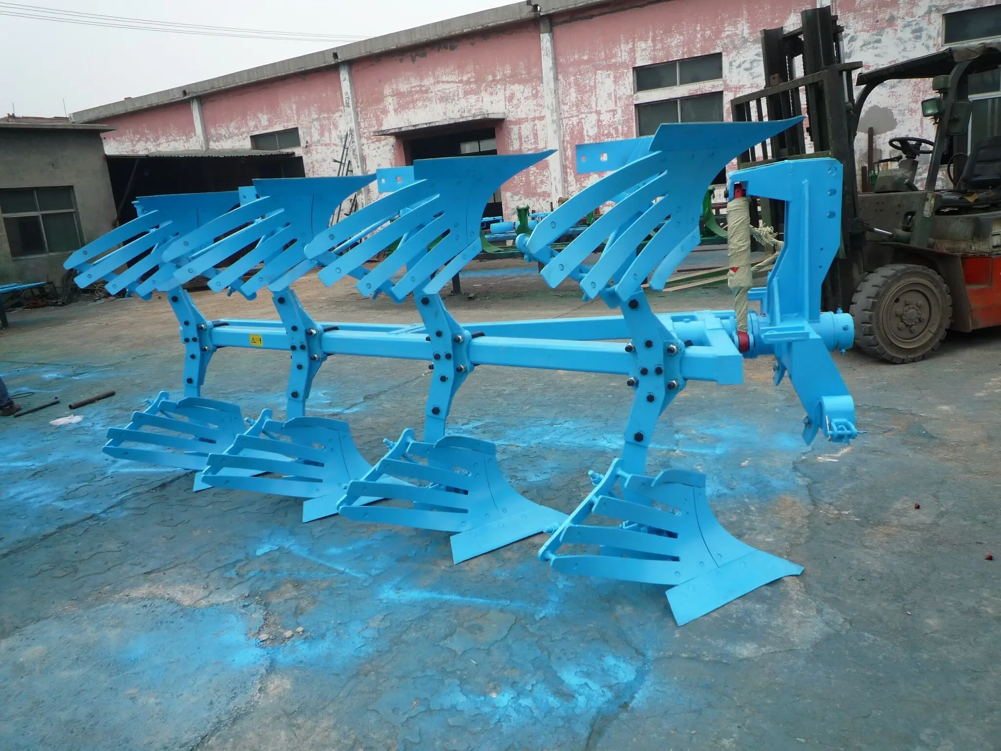 Agricultural Farm Tractor Mounted Implement Hydraulic Furrow Plough ...