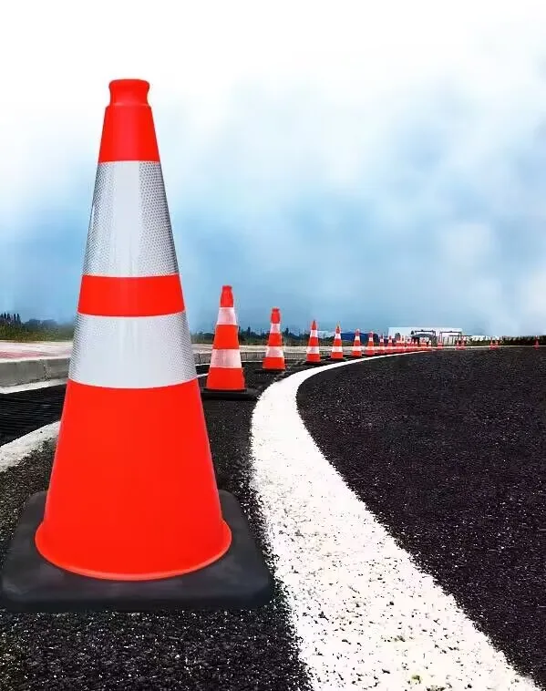 900mm Highway Flexible Pvc Road Traffic Cones Reflective Safety Cone ...