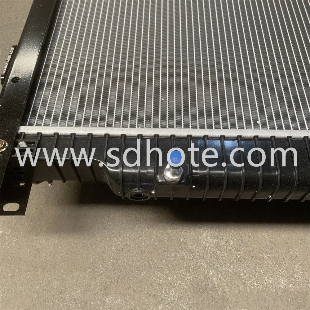 8185000101 Howo Dump Truck Radiator Water Tank| Alibaba.com