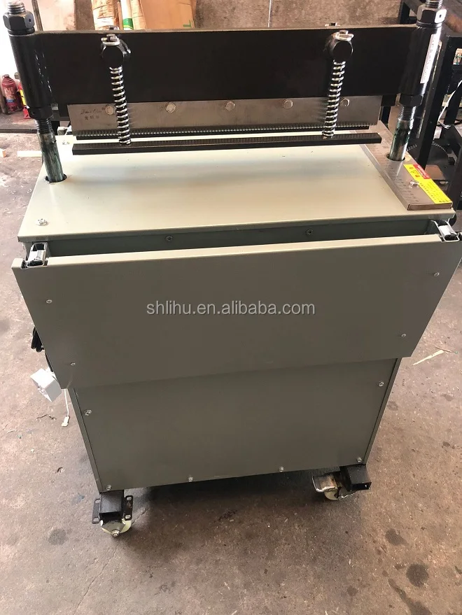 Electric Zigzag Fabric Sample Cutting Machine Textile Fabric Cloth ...