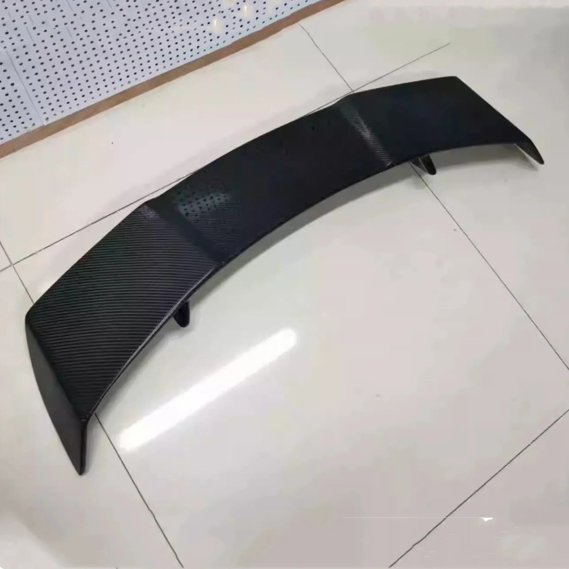 Body Kit Carbon Fiber Tail Wing For Mercedes Benz A45 Modified Surround ...