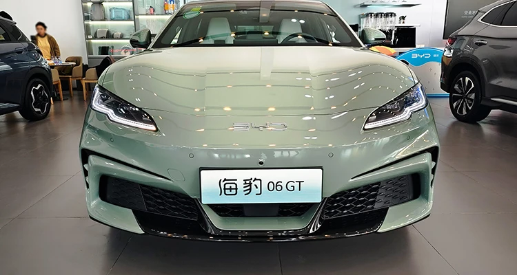 BYD 06 GT - Long Range Electric Vehicle - 505KM WAVES BASIC EDITION