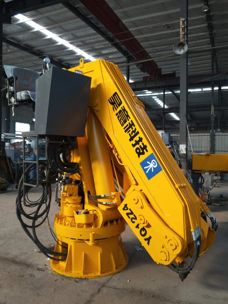 Small Car Rollback Truck with Crane - Efficient Towing