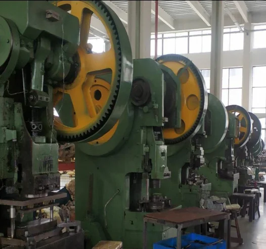 A2045000293 A2049066802 Bbmart Auto Parts Engine Radiator Cooling Fan ...