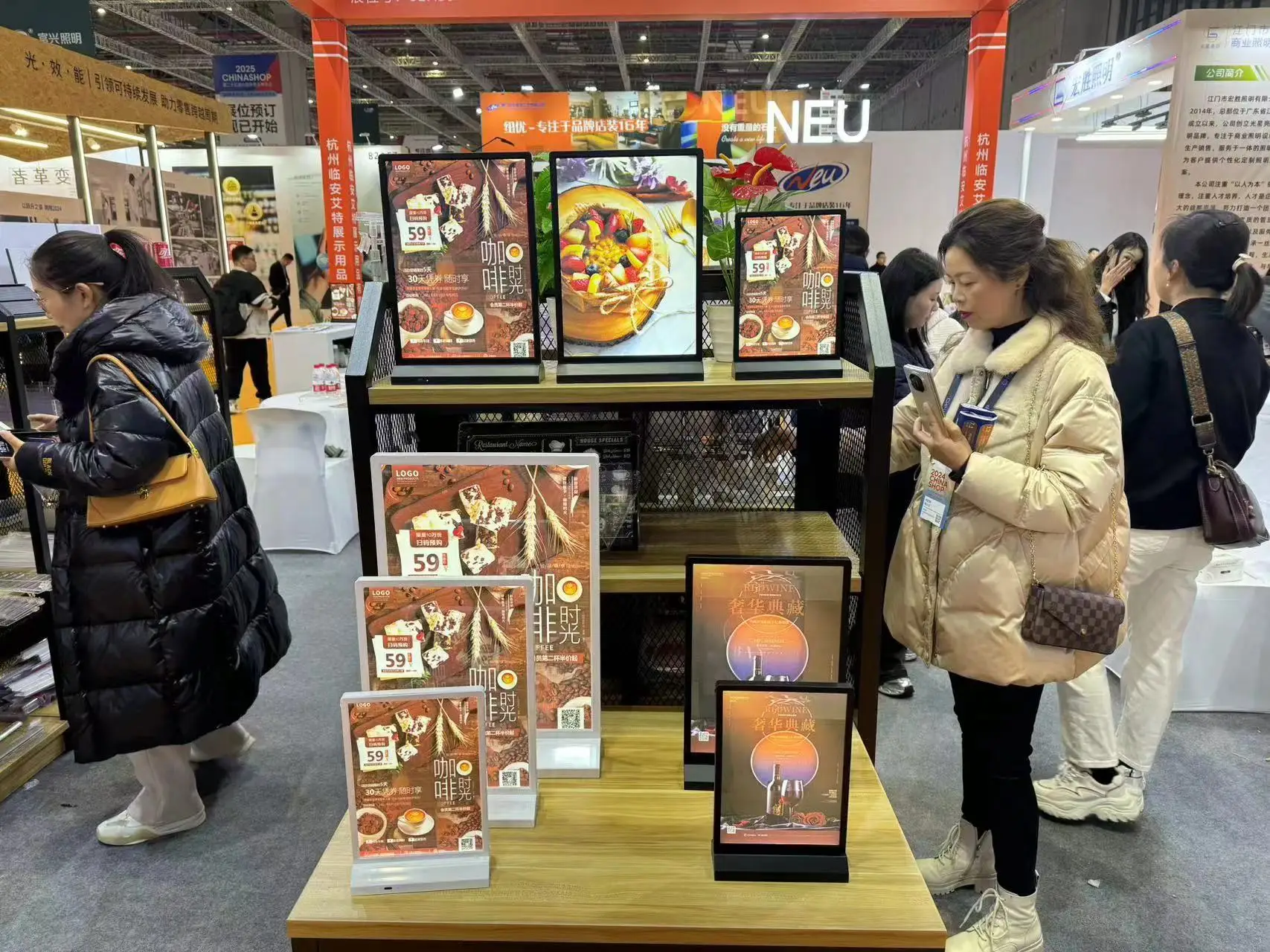 Acrylic LED Table Stand Menu Holder - Rechargeable & Durable