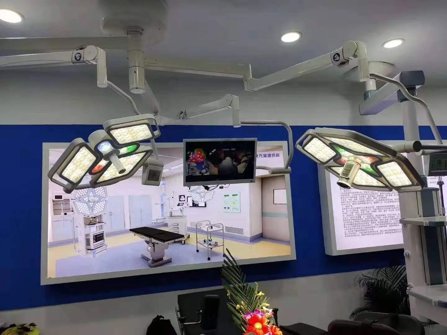 MICARE MAX LED E500 OT Surgical Light LED Medical Operating Lights ...