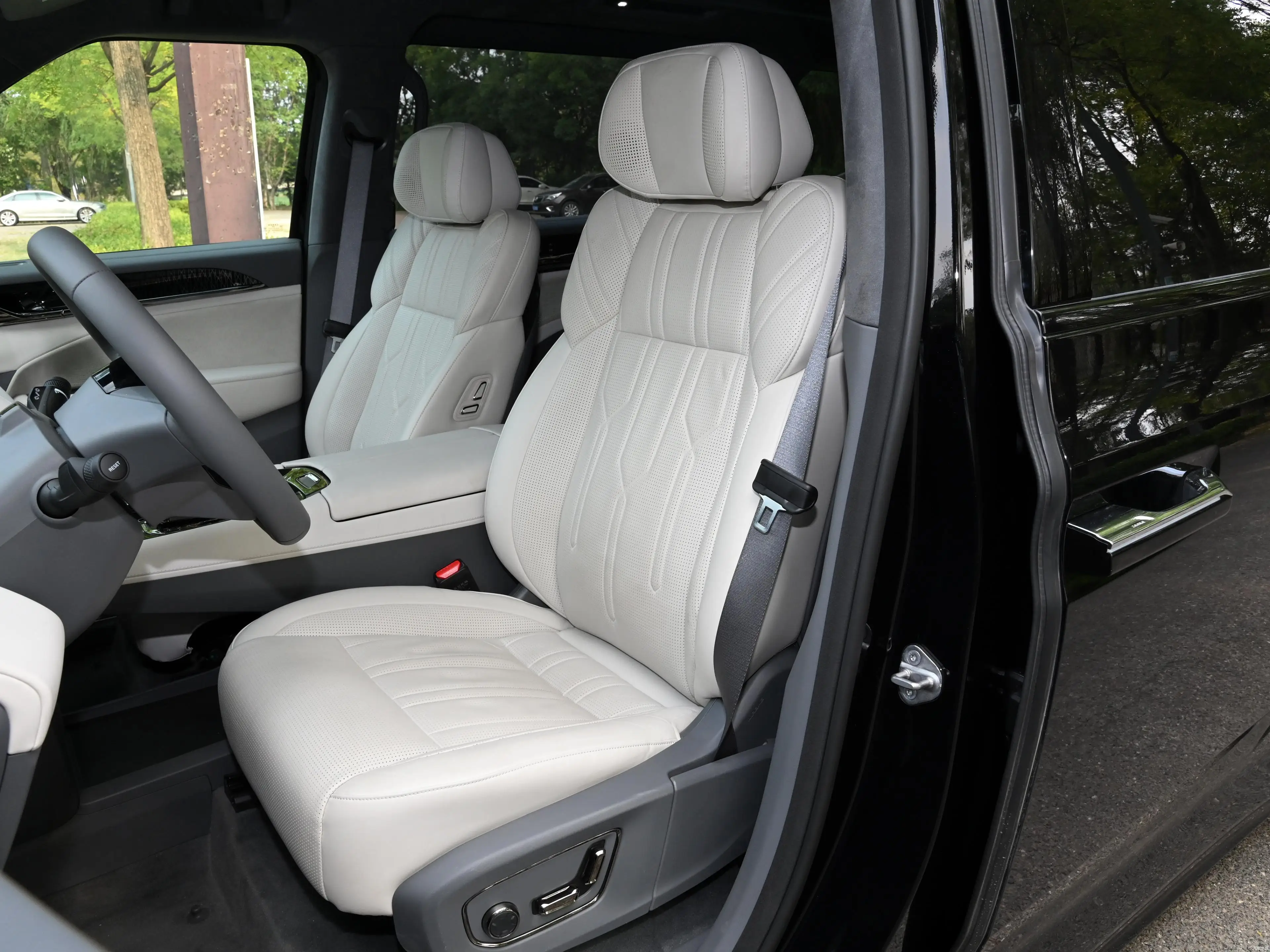 Super Long Range Ev 2023 Zeerk 009 Electric Cars On Sale,Electric Cars ...