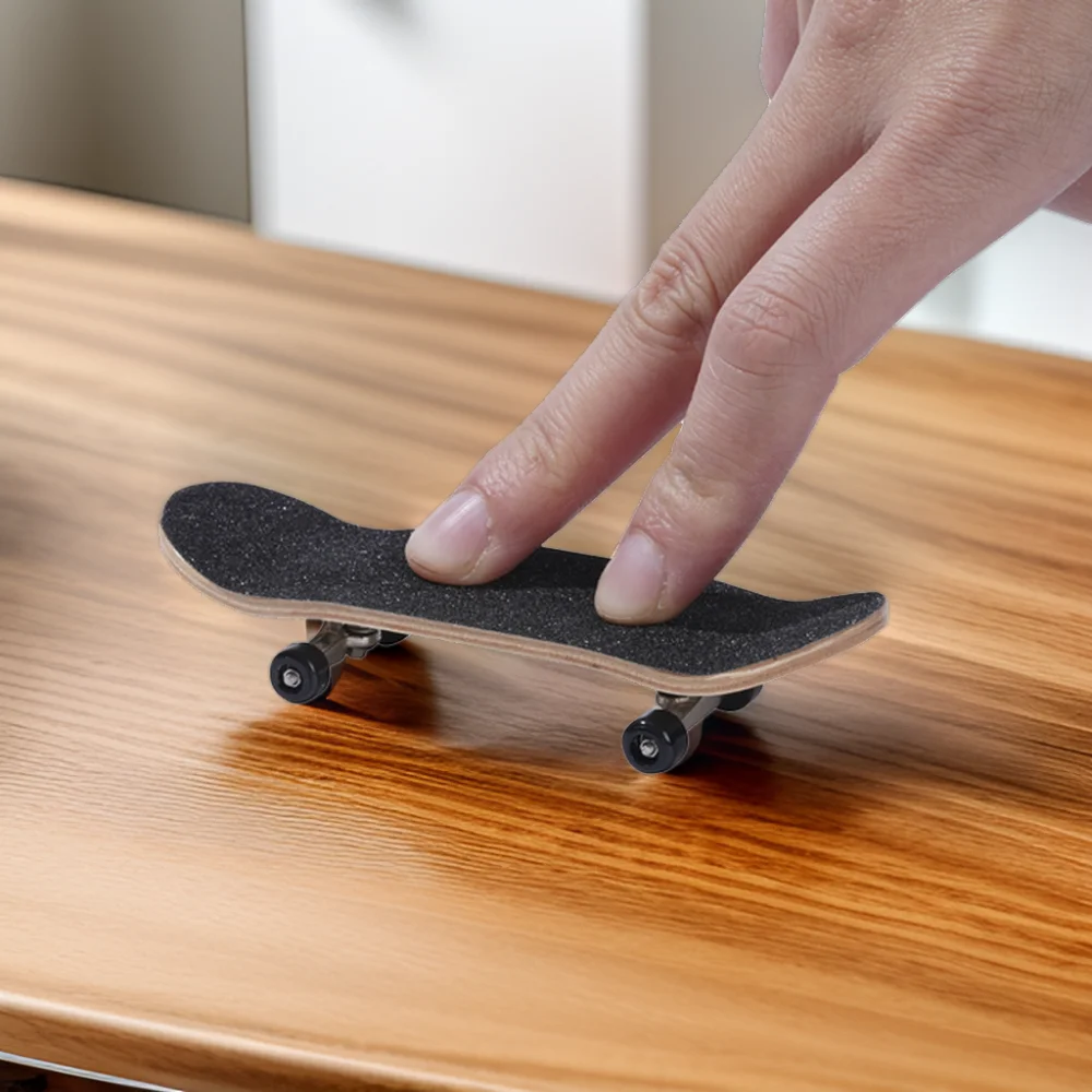Standard 32mm Mini Fingerboard Truck Maple Table Game Wood Finger ...