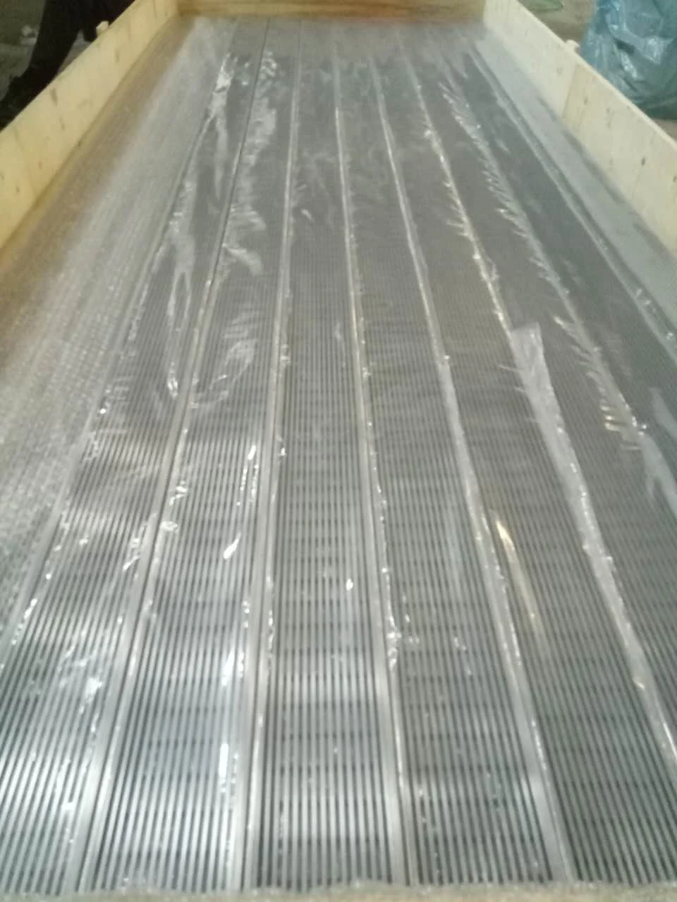 Stainless Steel V-shaped Profile Drain Grating - Buy Stainless Steel ...