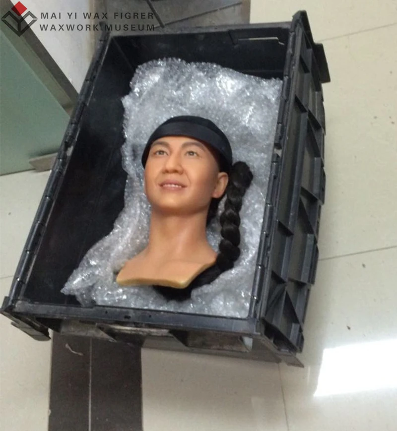 Factory Customized Life Size Vivid Lifelike Silicone Wax Figure ...