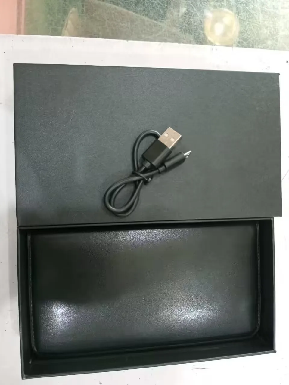 Hot Sale Portable Power Bank 6000mah Wallet Fast Charger Wireless ...