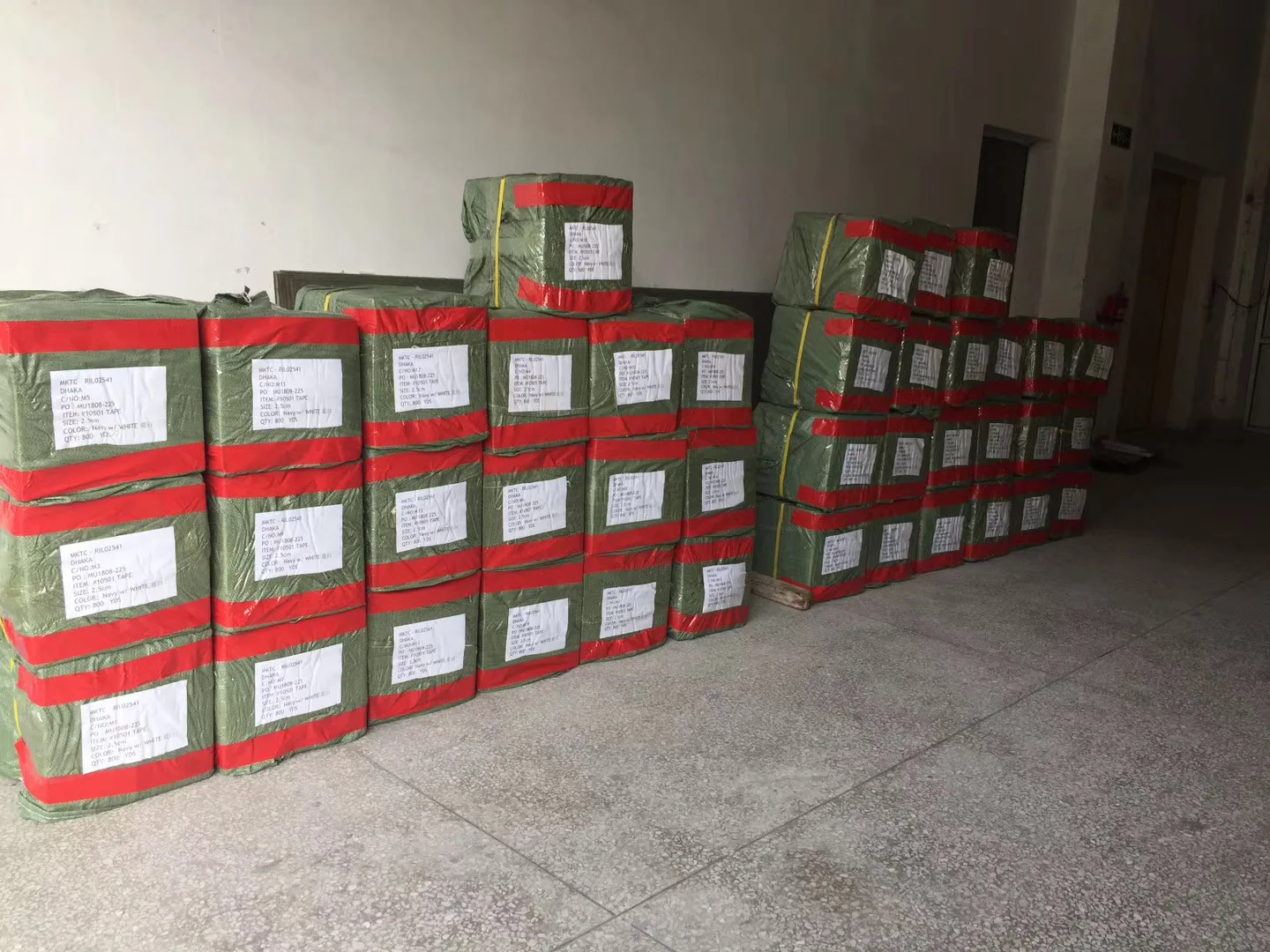 Custom Jacquard Clothing Brand End Fold Fabric Woven Tag Satin High ...