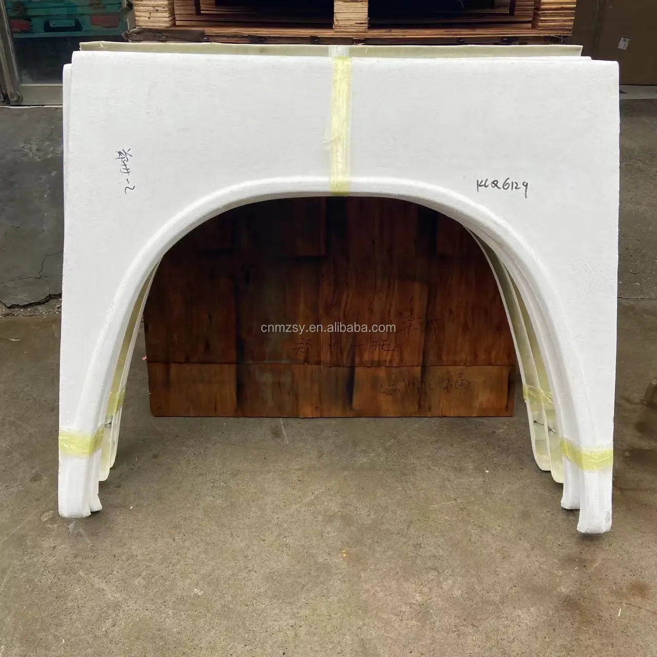 Front Fender For Bus Body Parts For Klq6129 Higer Bus - Buy Front ...
