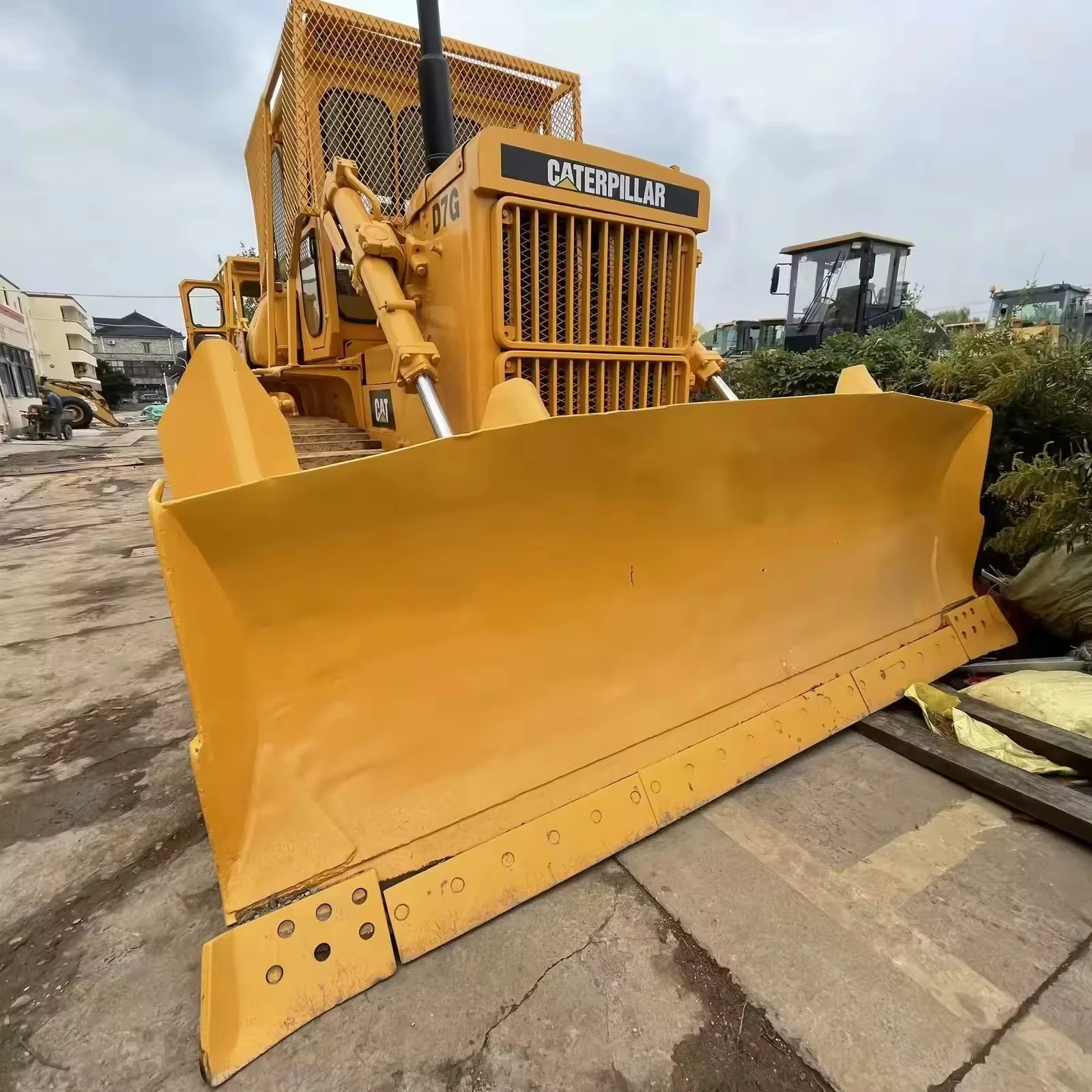 Used Cat D7r Dozer Caterpillar D7r Bulldozers Road Construction ...