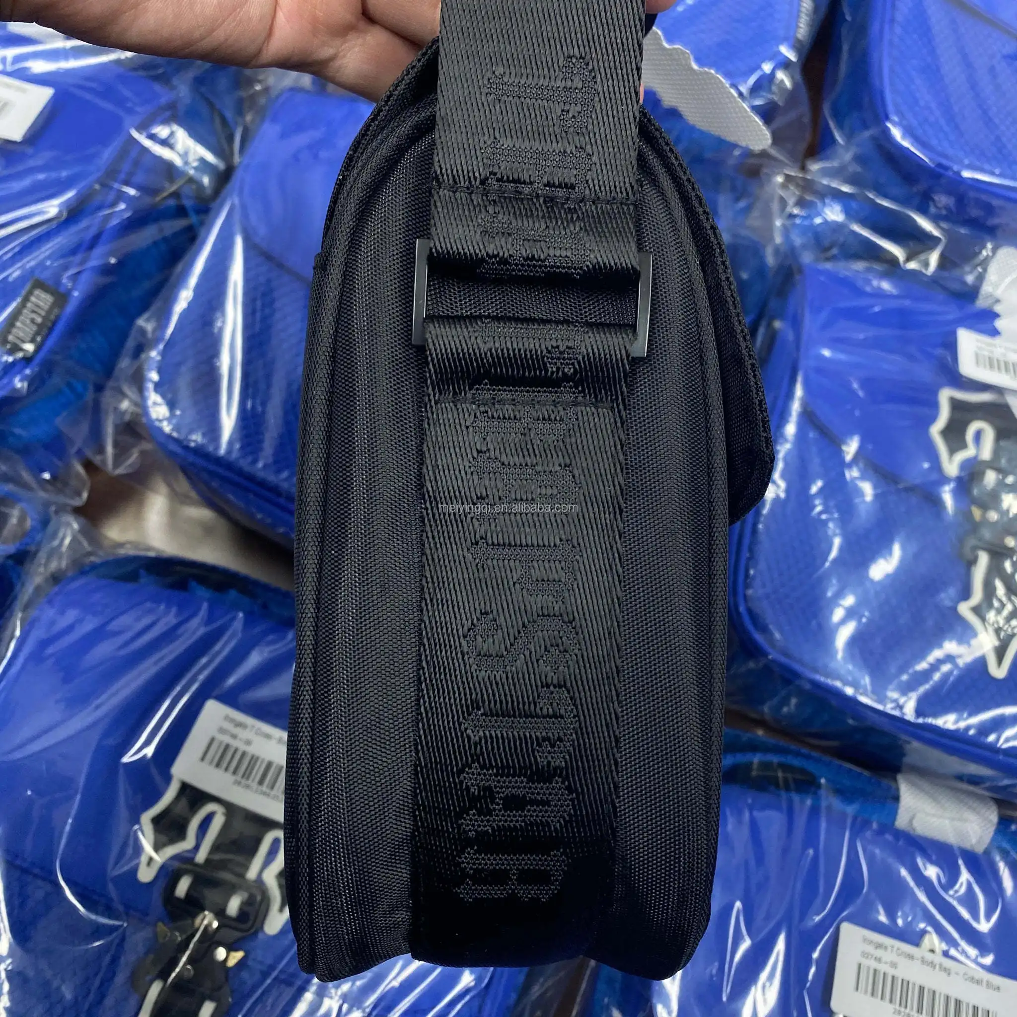 Trapstar Irongate T Crossbody Bag Black Reflective High Quality ...