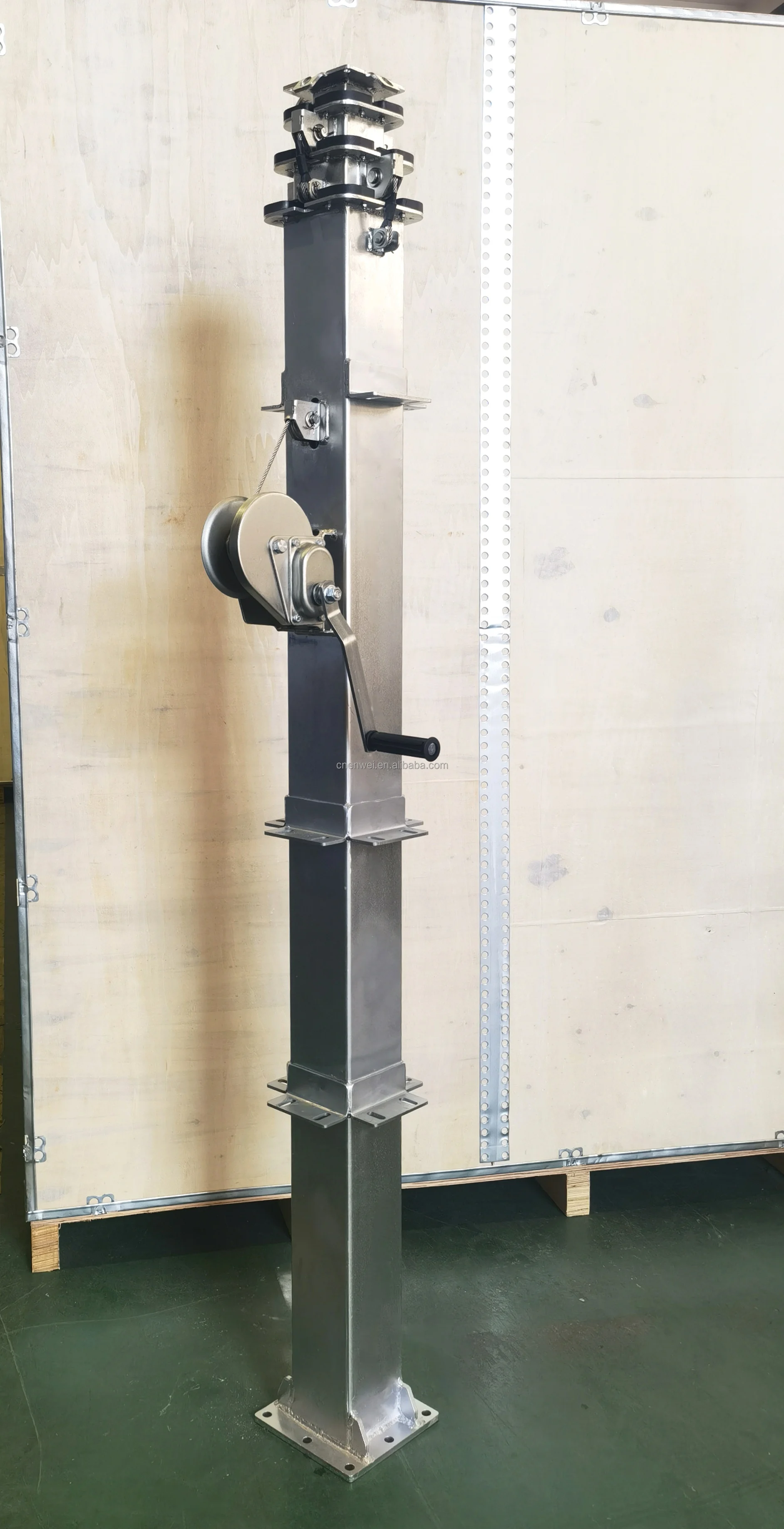 Manual Winch Mast Telecommunication Tower Truck Trailer Vehicle Telescopic Lighting Mast - Buy ...