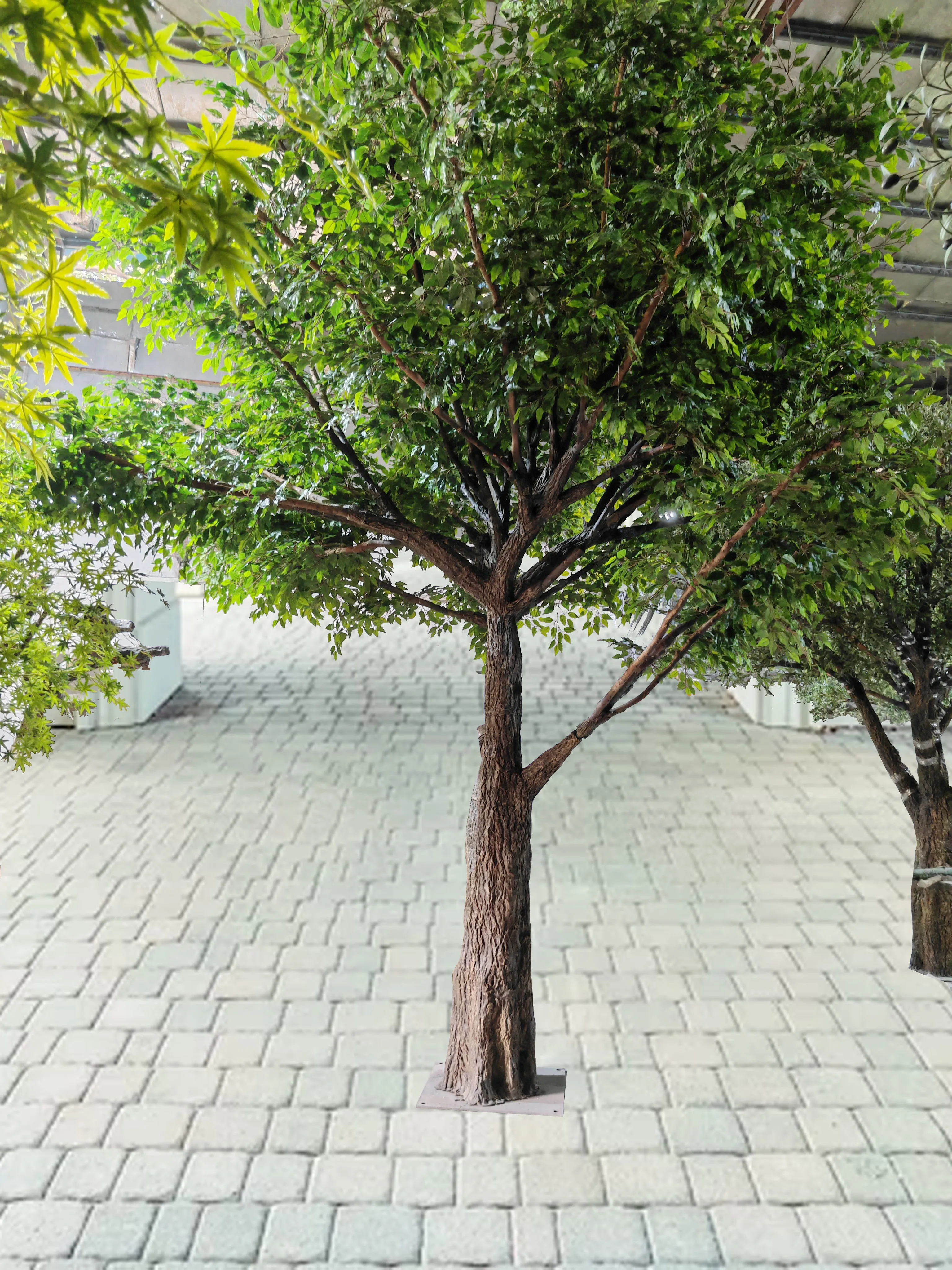 Custom 4m Faux Indoor Ficus Tree - Stylish Big Banyan Tree for Shops ...