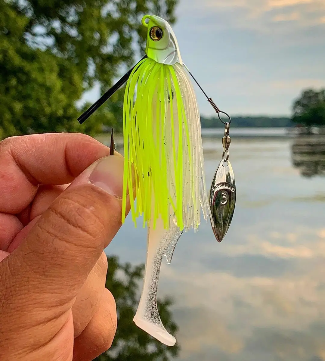 New 90mm/13g Skirts Fishing Lures Lead Fishing Jigs Head Buzz Bait ...