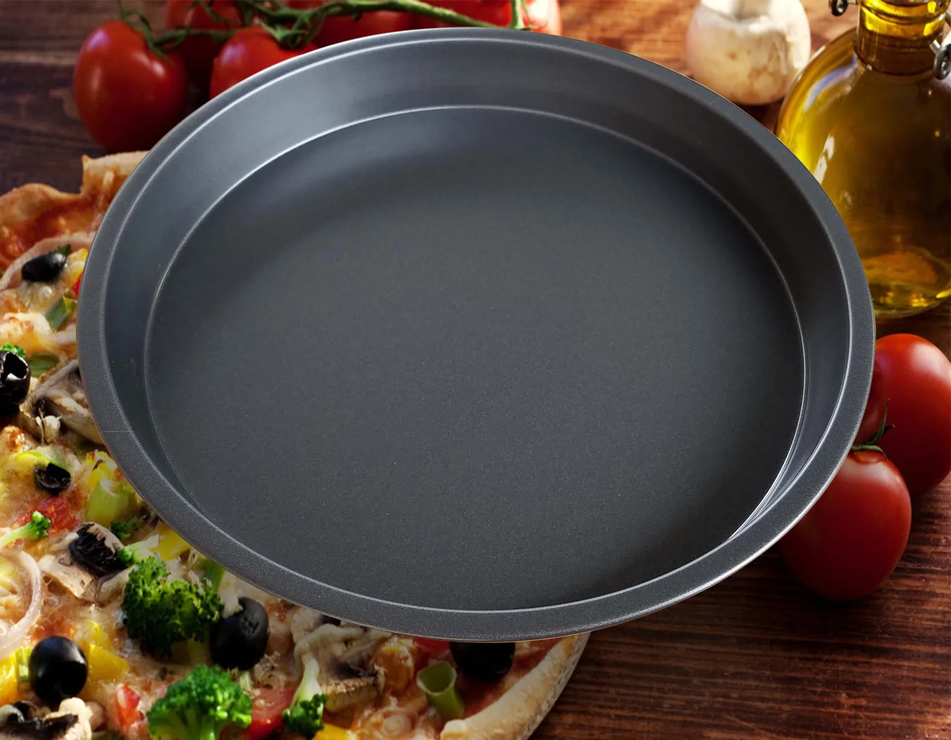 Non-Stick Carbon Steel Pizza Tray / Pizza Baking Pan Round Pizza Tray ...