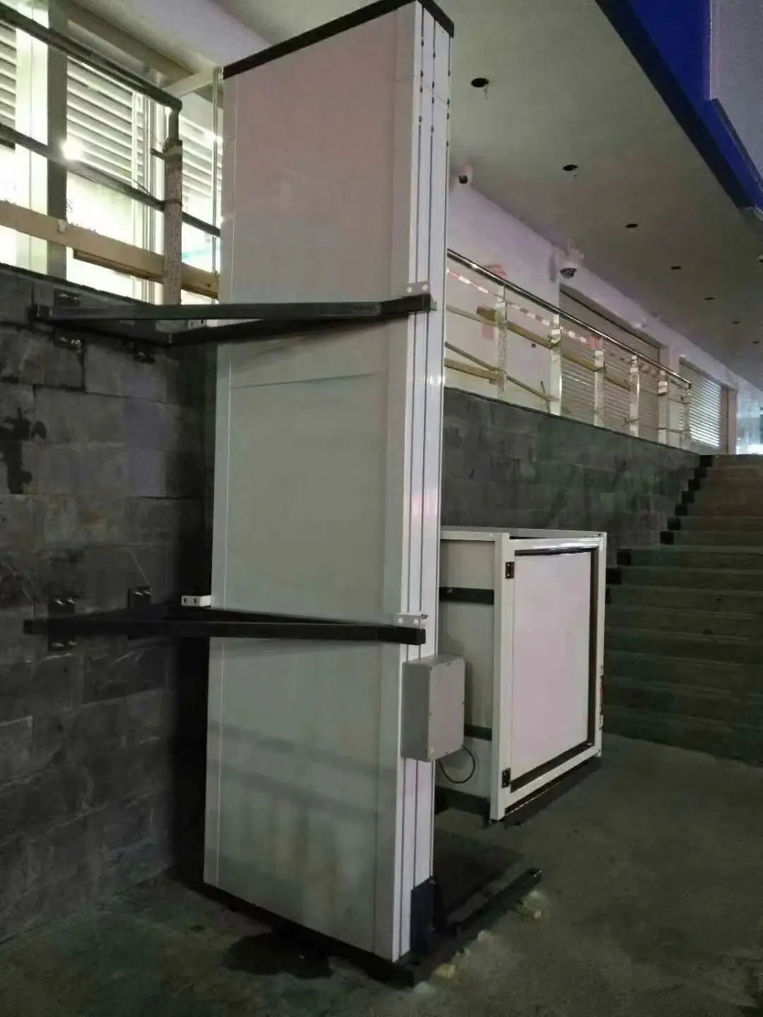 Domestic Disabled Ladders Circular Glass Panoramic 3 Stop Residential ...