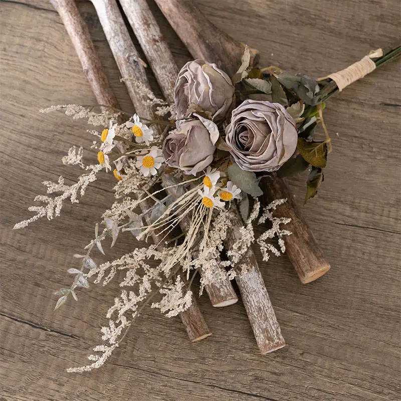 High Quality Silk Artificial Flower - Real Life Red Roses