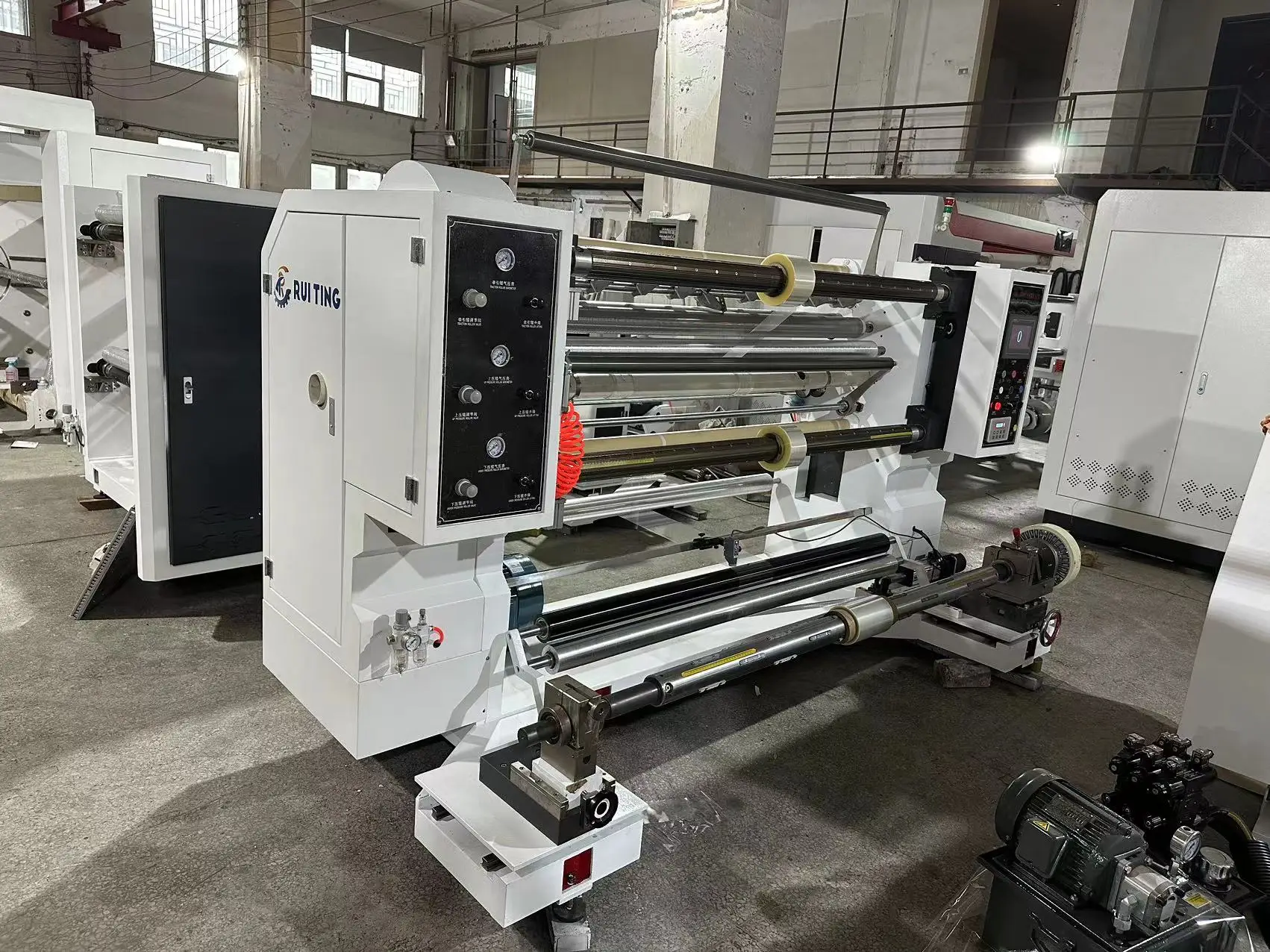 RTFQ-1600 Cheap Custom Jumbo Roll Vertical Slitting Rewind Machine with ...