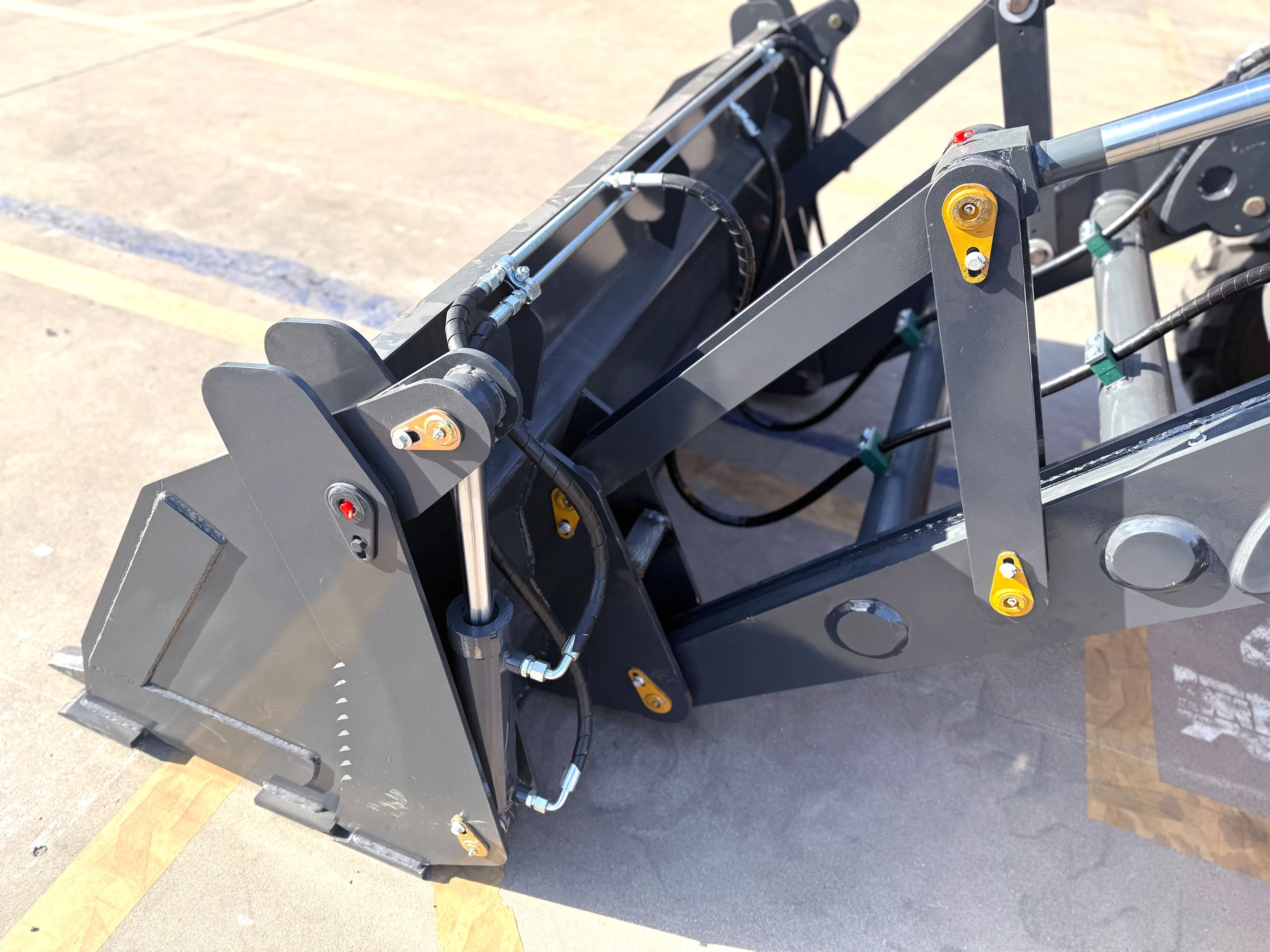 AOLITE BL80-25 Backhoe Loader - 2.5ton Earth-Moving Machinery