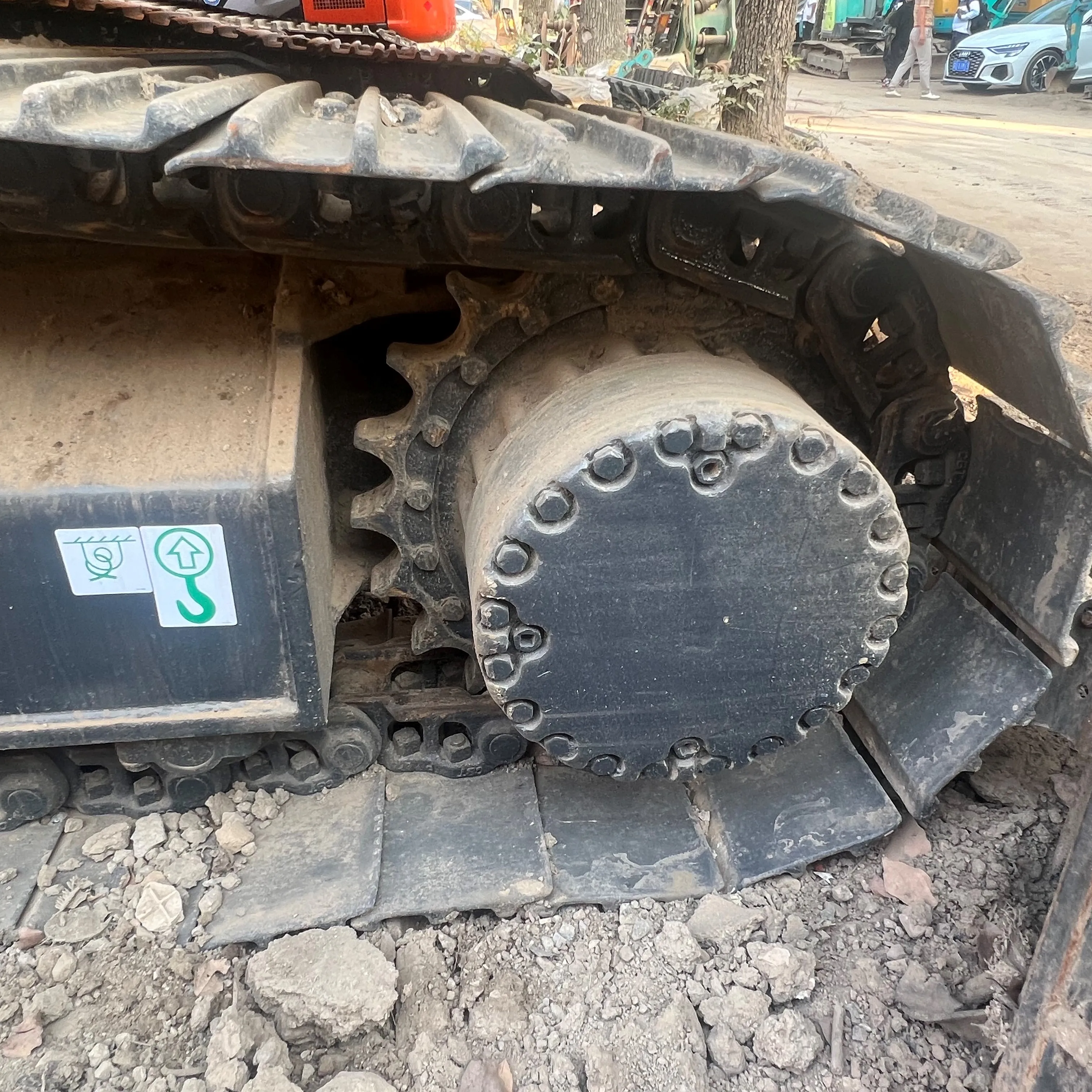 Good Condition Used Excavator Komatsu Pc220 Pc220-8n1 Pc 220-8 23 Ton ...