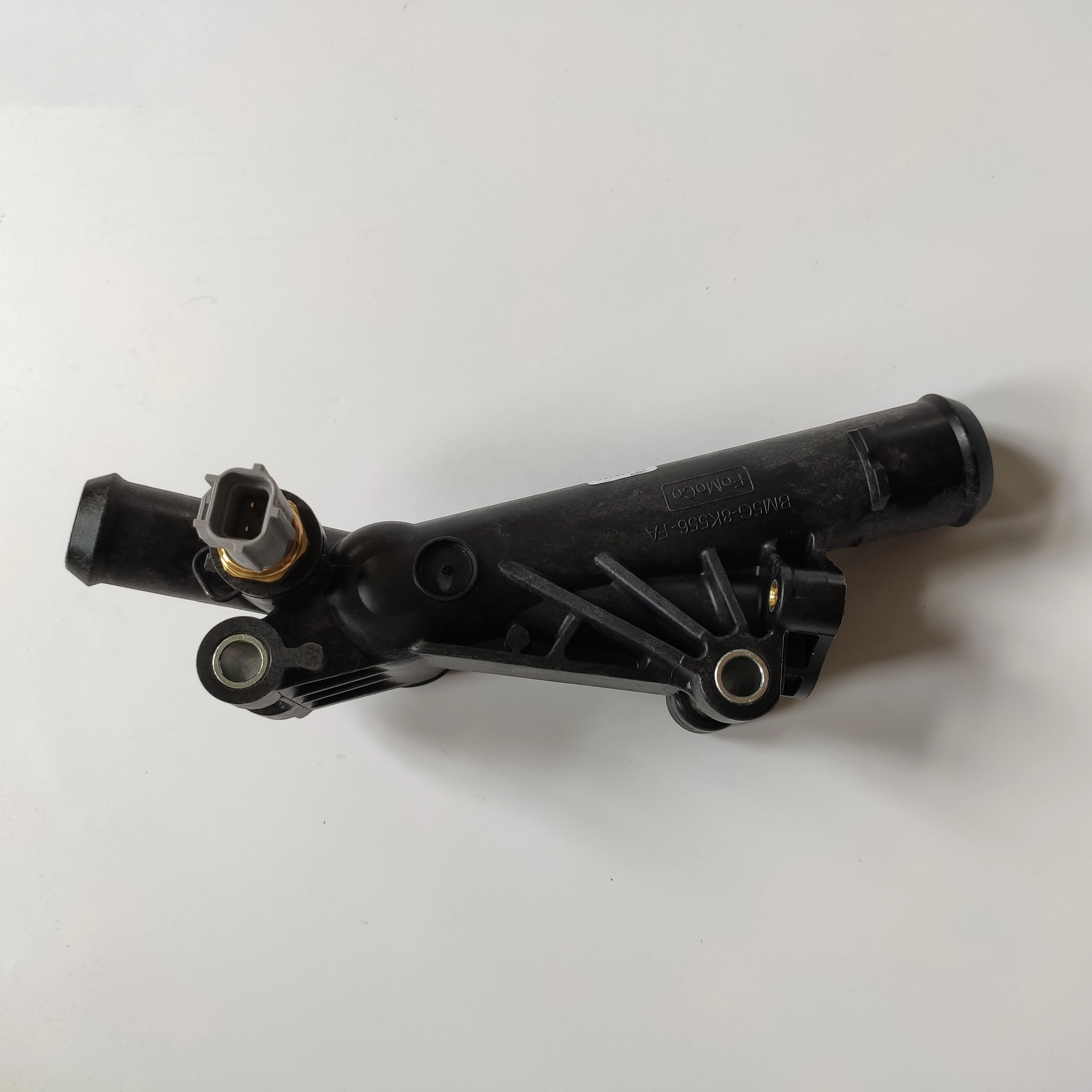 Xinwo Wholesale Auto Accessories Car Coolant Pipe Housing For Volvo S60 ...