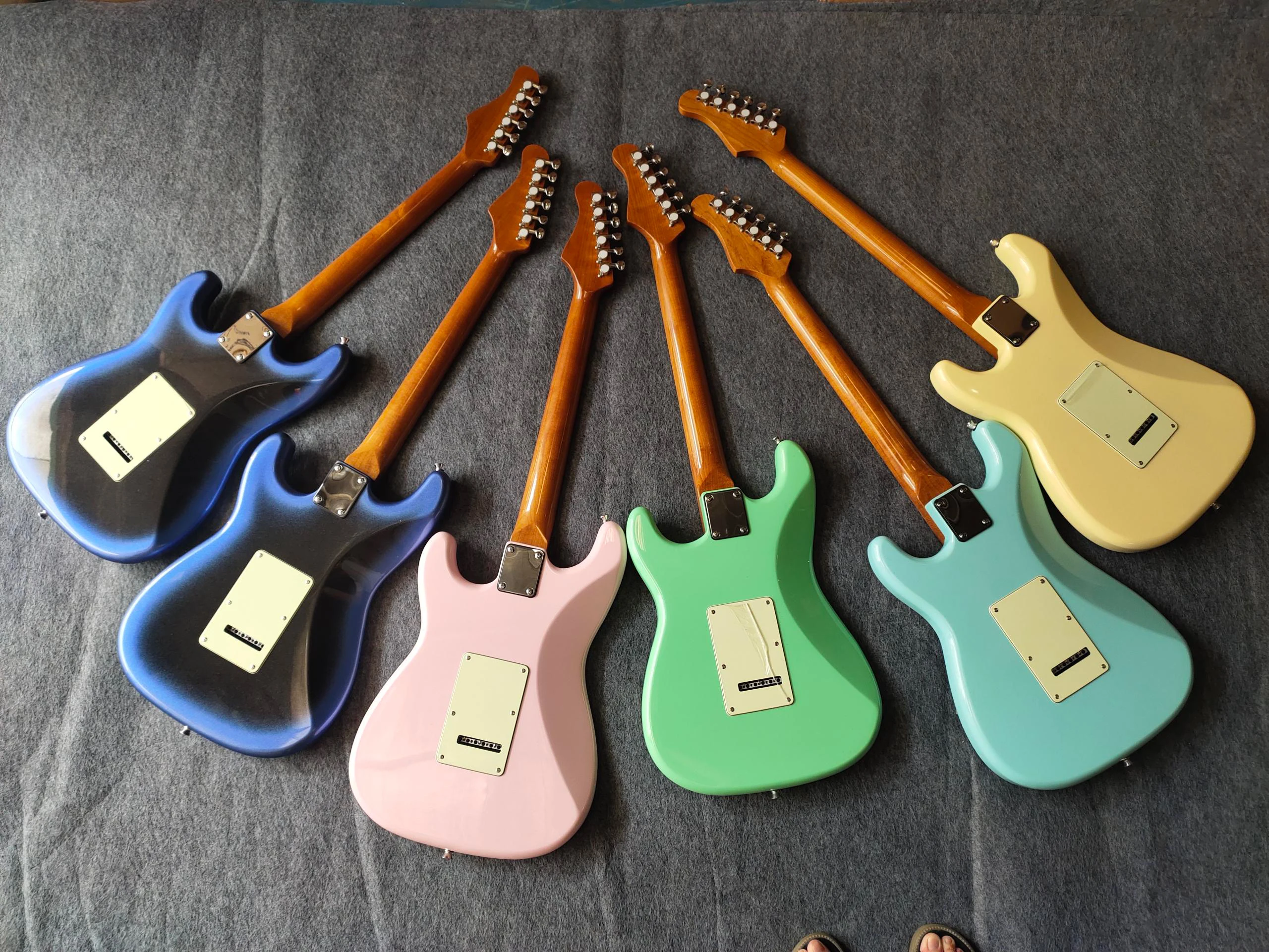 High Quality Oem Electric Guitars Musical Instruments 6 Strings St ...
