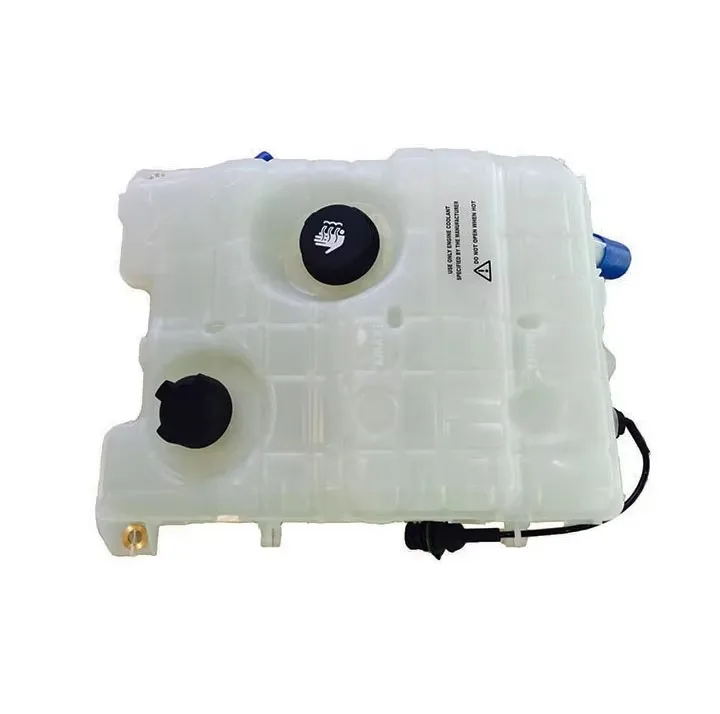 Engine Coolant Expansion Water Tank For RENAULT Truck 7421017015 ...