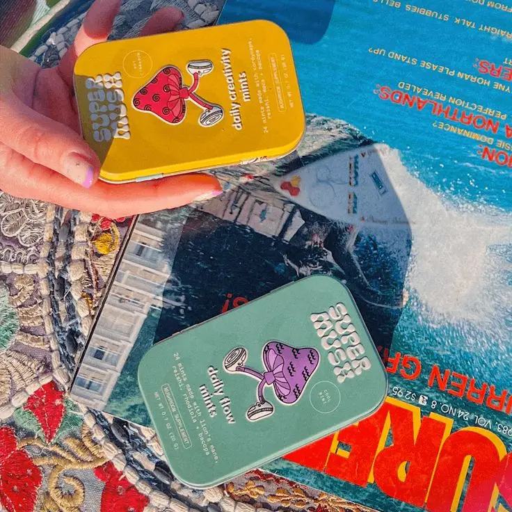 Custom Embossed Metal Hinged Lid Chew Gum Mint Candy Tin Box