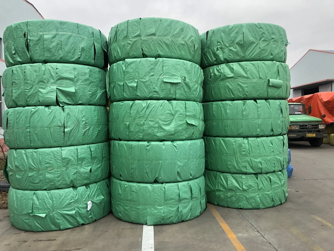 Marris Brand Inflatable Forklift Tires 18*7-8 21*8-9 23*9-10 27*10-12 ...