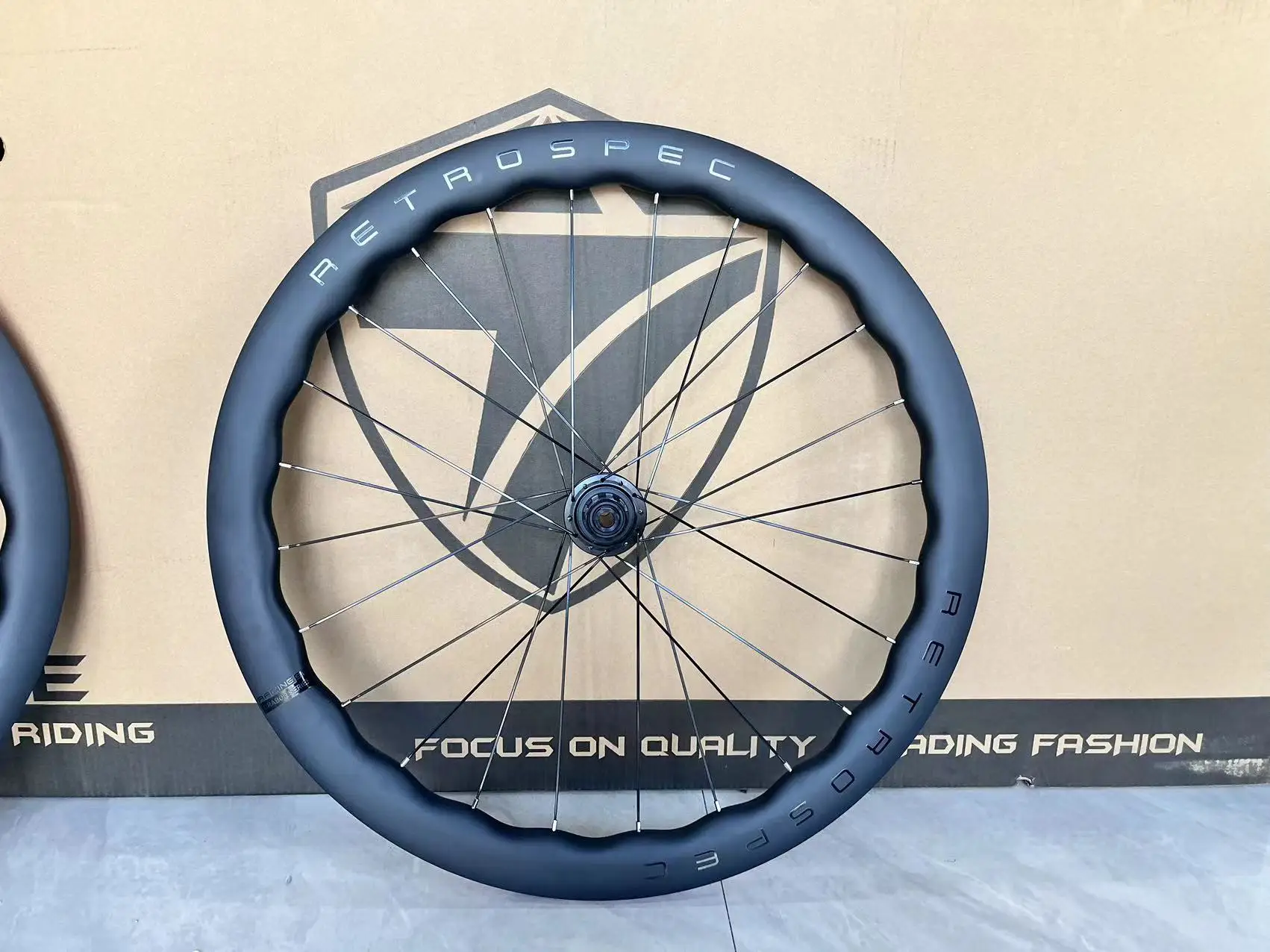 RETROSPEC Carbon Fiber Wheelset for Road Bikes - Disc Brake