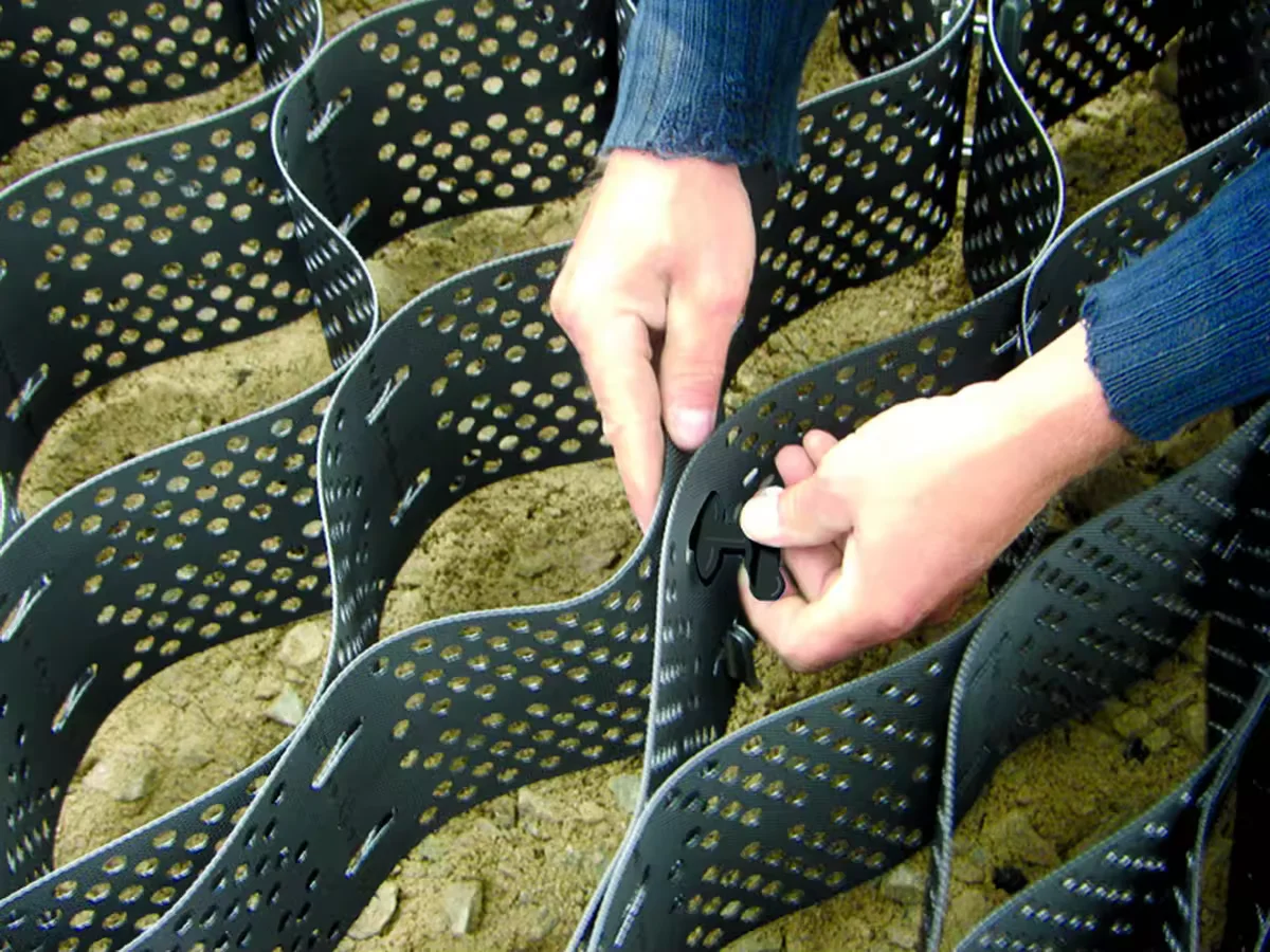 HDPE Plastic Driveway Gravel Grid Geocell for Soil Stabilization