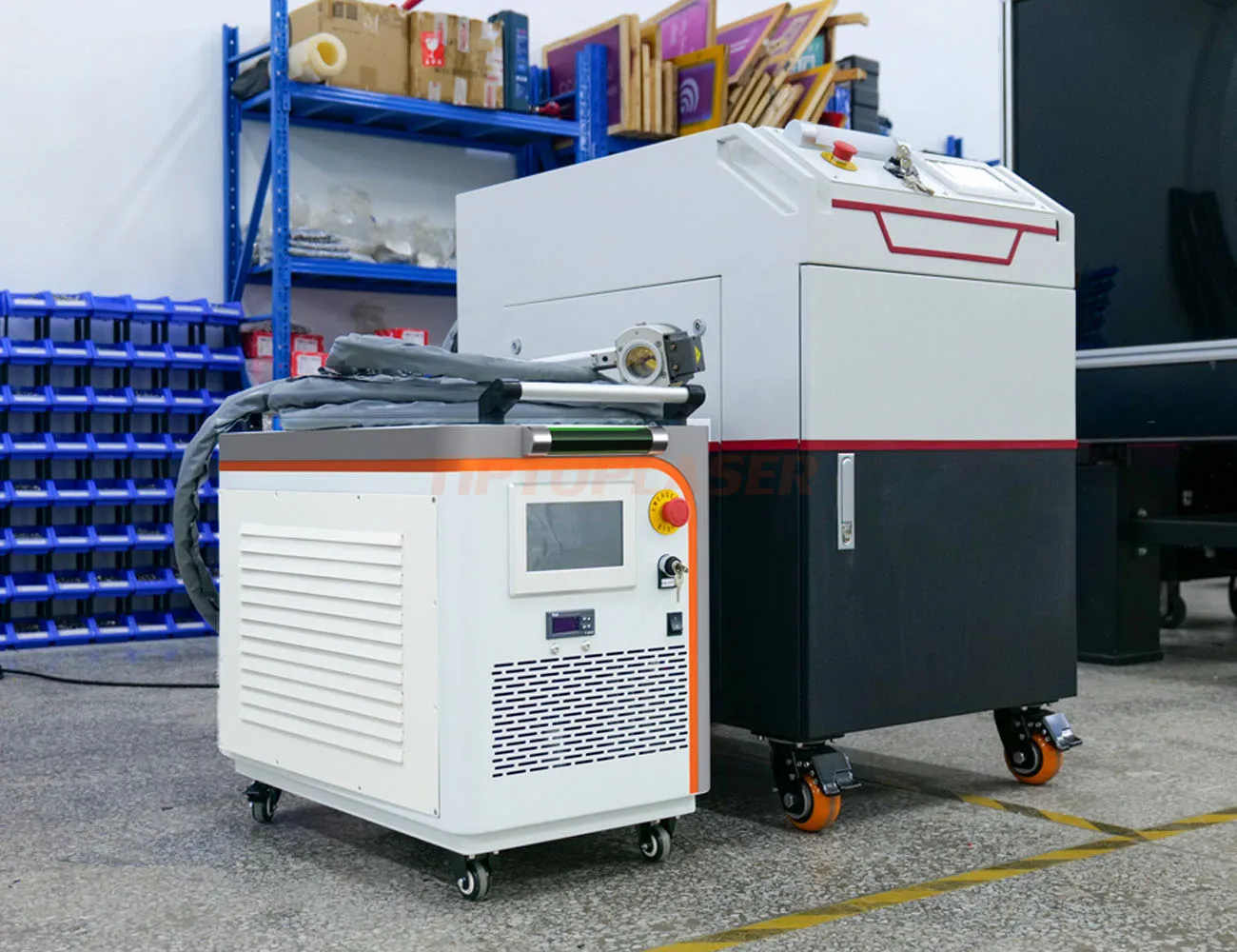 300w Cabinet Type Laser Cleaning Machine Handheld Laser Cleaning Head ...