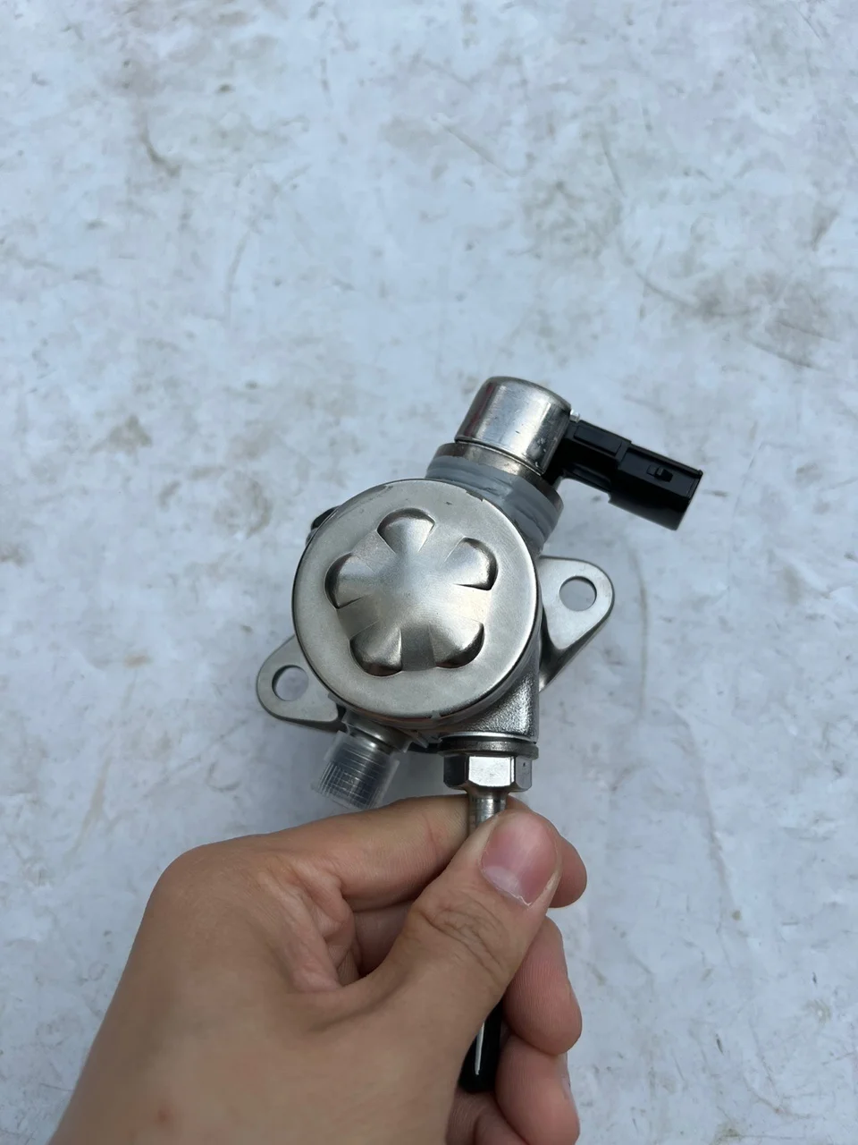 High Pressure Fuel Pump OEM 16630-00Q0B for Nissan JUKE