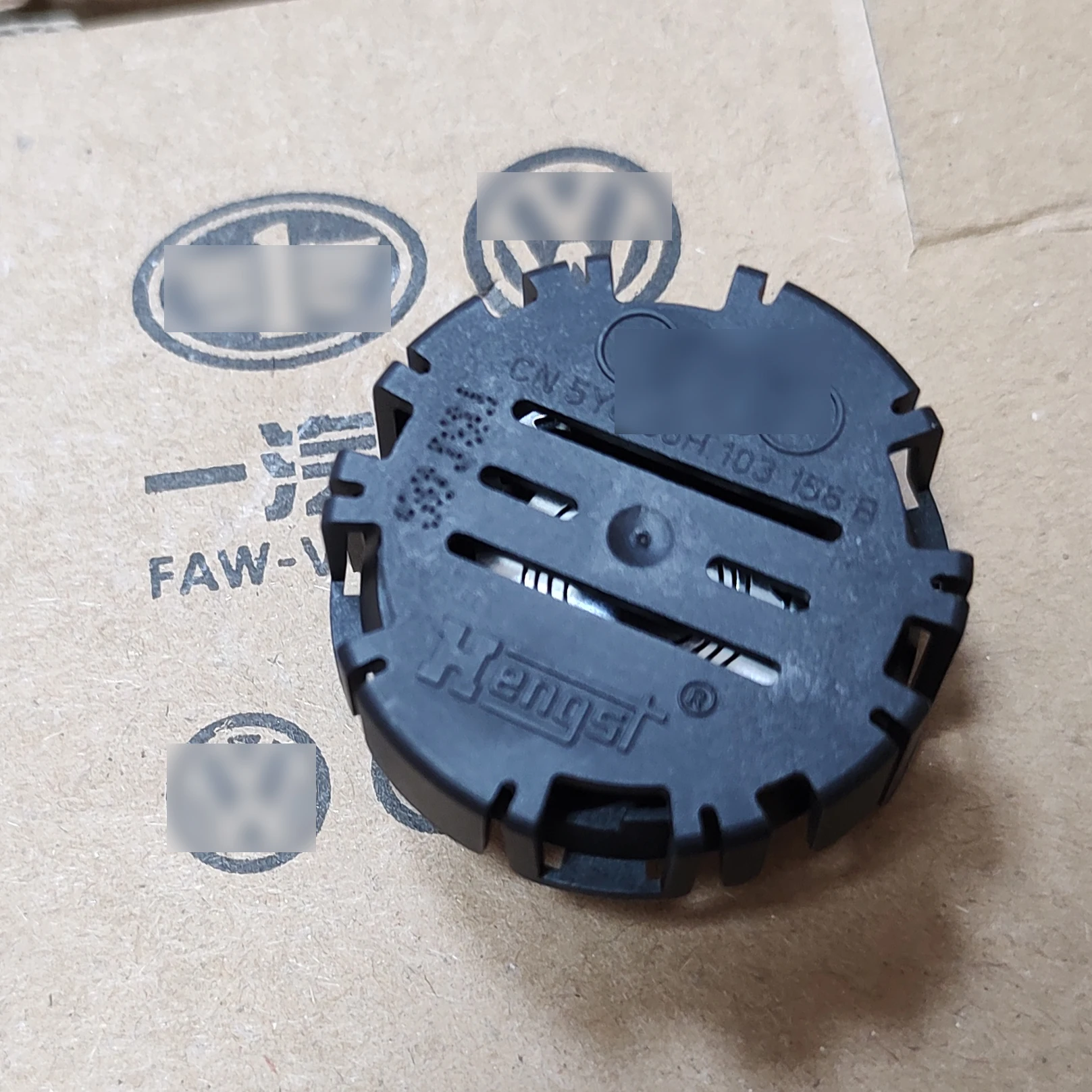 奥迪a3 Q3 Q5捷达途观oe 06h103156b汽车备件发动机止回阀盖 - Buy 发动机单向阀盖,06h103156b,奥迪大众的发动 ...