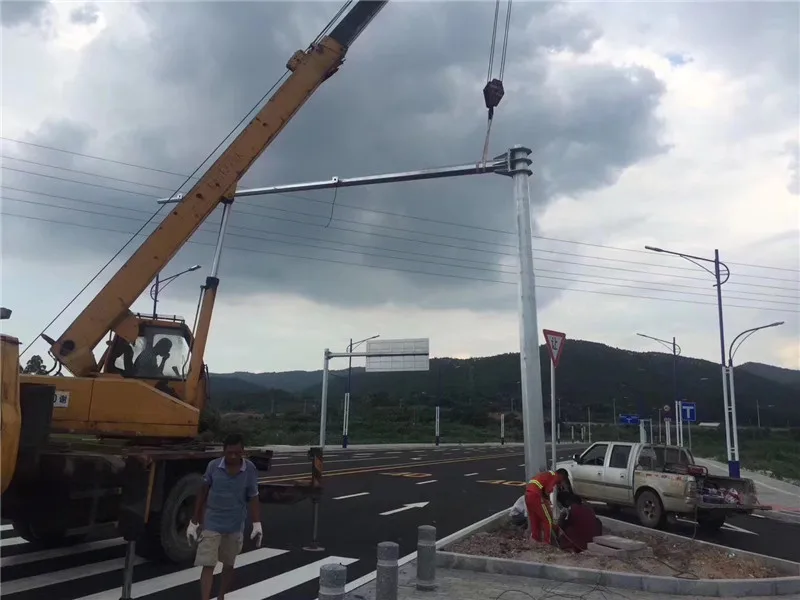 Outdoor Single Double Arm Galvanized Steel Post Traffic Street Light ...