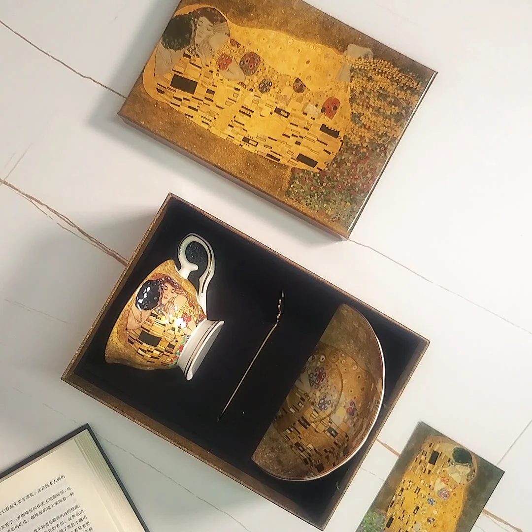 Klimt Kiss Tea Cup And Saucer Fine Bone China Gold Color High Quality ...