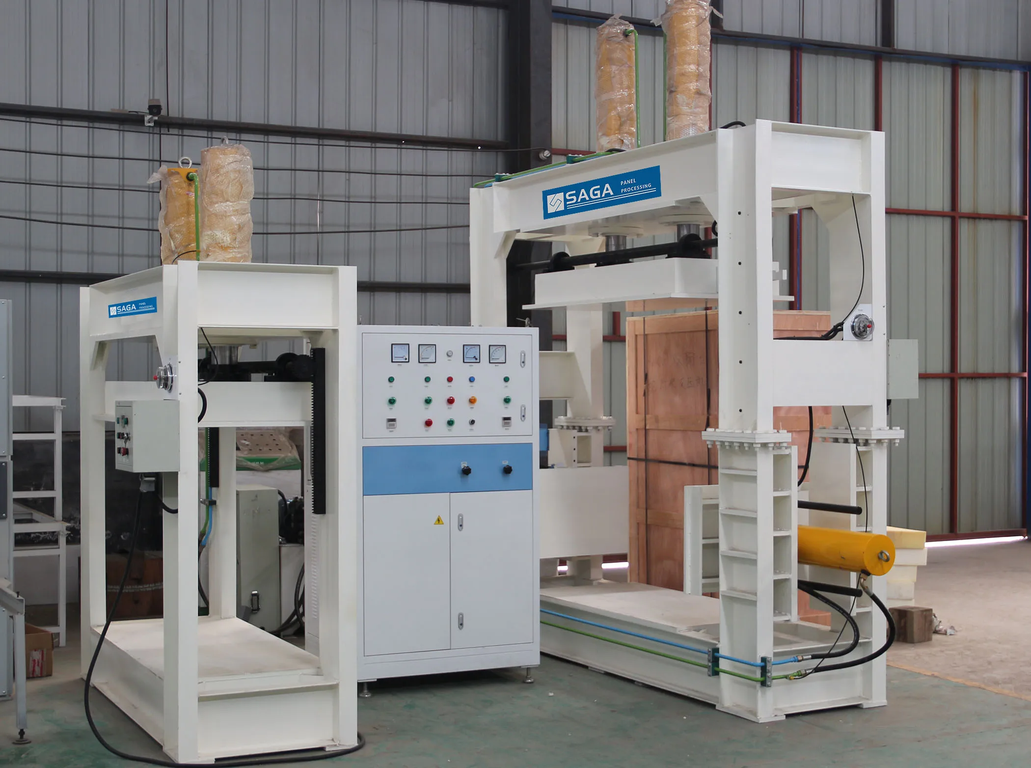 SAGA Professional High Frequency Curved Plywood Press