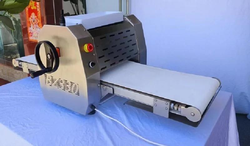 Commercial Croissant Dough Sheeter Machine Bakery Dough Sheeter Table ...