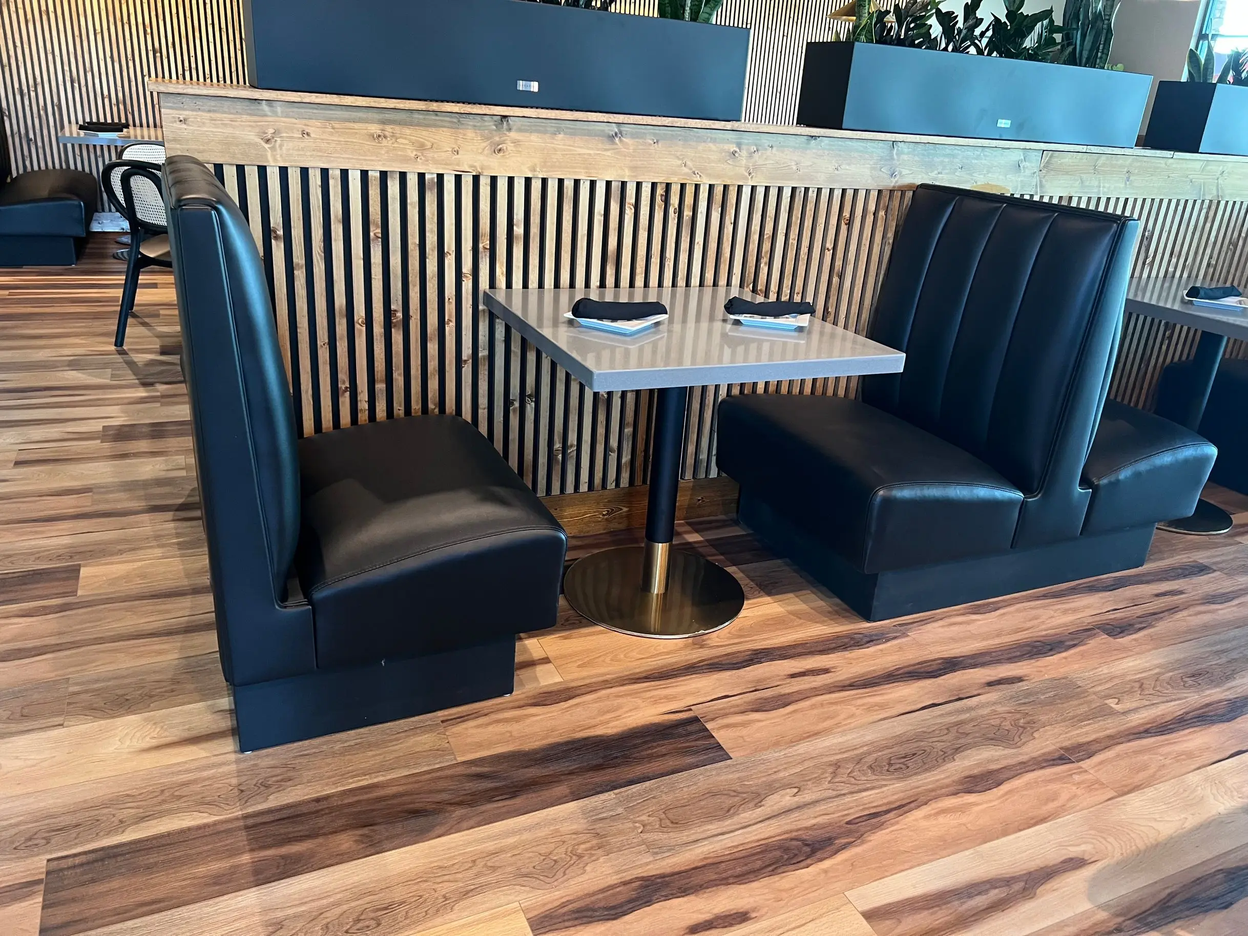 Retro Vinyl Booth Dining Modern Designs - Luxury Coffee Shop