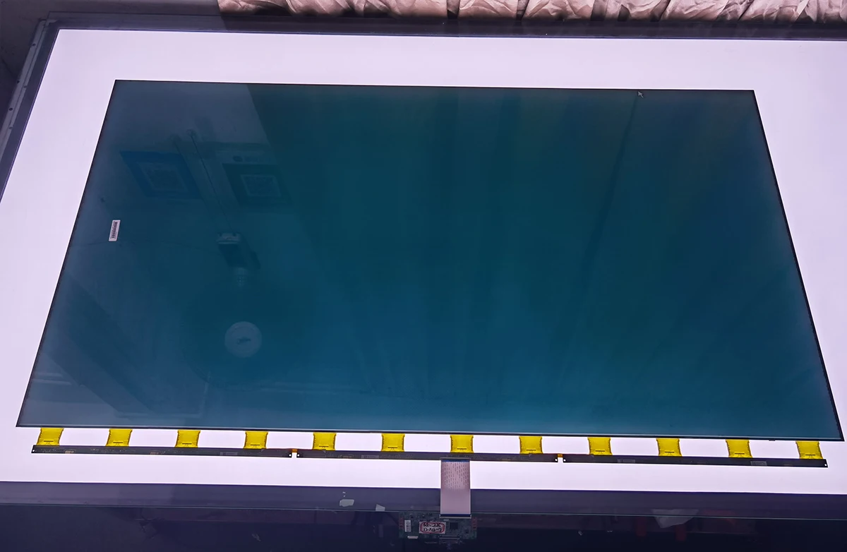 CSOT 65-Inch LED TV Screen ST6451D04-7 TFT LCD Display Panel