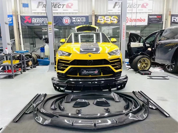 LAM URUS to M Body Kit - High-Quality Carbon Fiber Upgrade